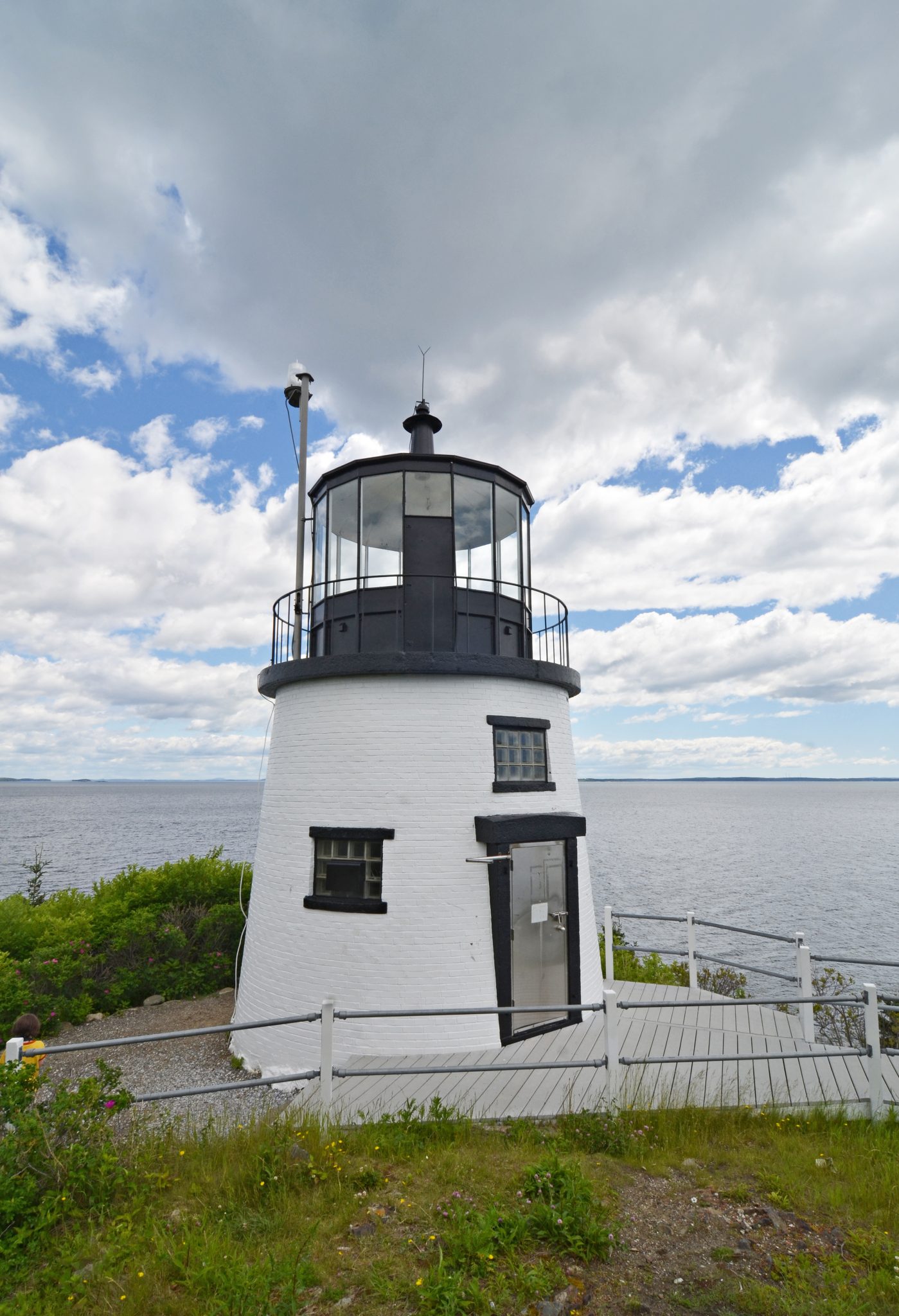 9 haunted lighthouses with scary ghostly legends | The Ghost Posts